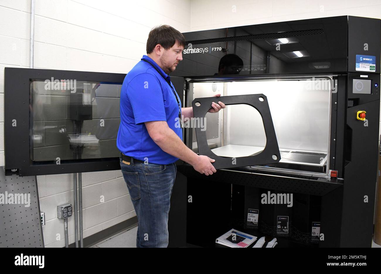 Randall Lewis, lead at the Fleet Support Team’s Innovation Lab at Fleet ...