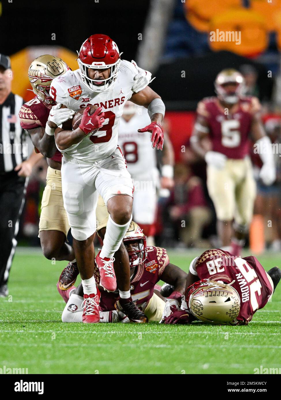 December 29 2022 Oklahoma Sooners Tight End Brayden Willis 9 Runs