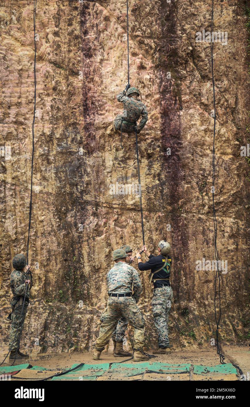 Marine corps information operations center hi-res stock photography and ...