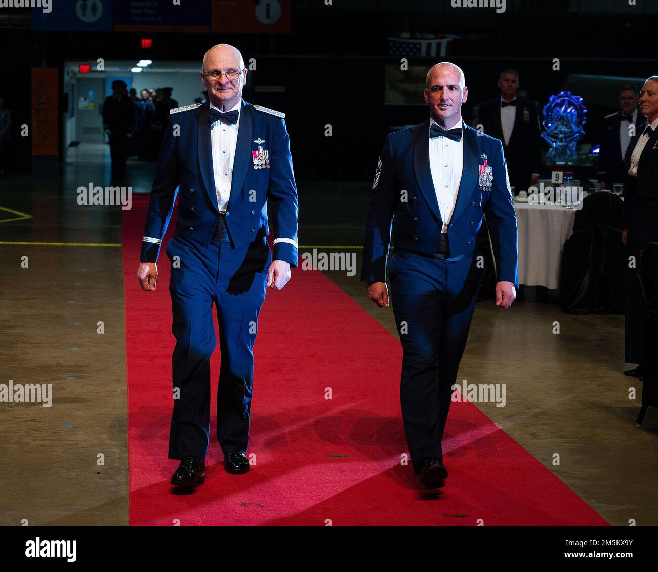 Gen Arnold W Bunch Jr Air Force Materiel Command Commander And Chief Master Sgt David