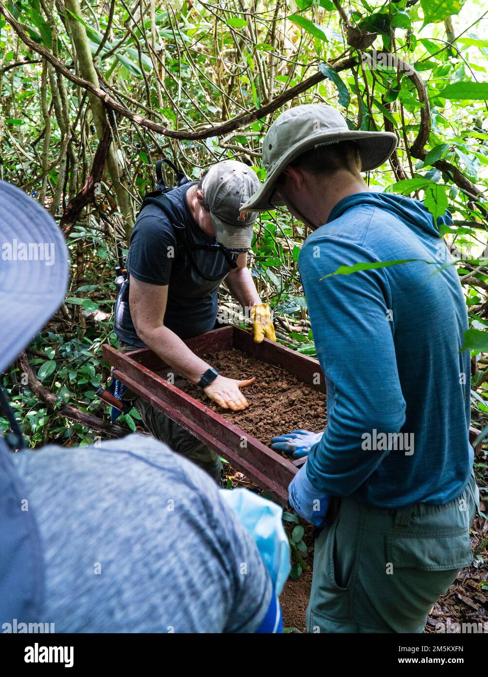 Anthropologist and Supervisory Scientific Recovery Expert Dr. Laurel ...