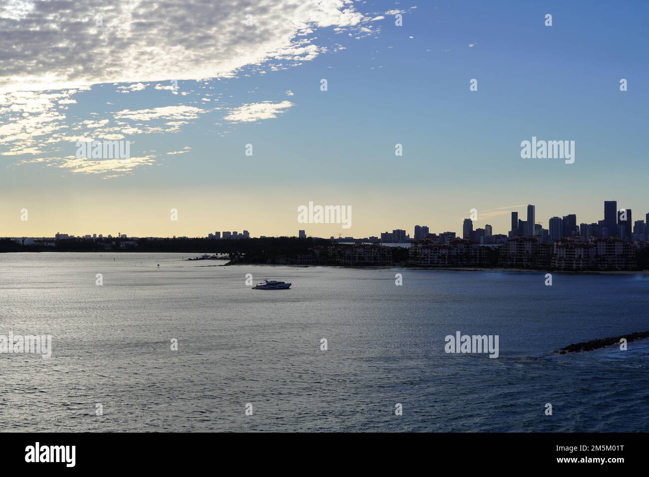 Miami, FL USA - 12 12 2022: View of the Guided speedboat tour of Miami ...