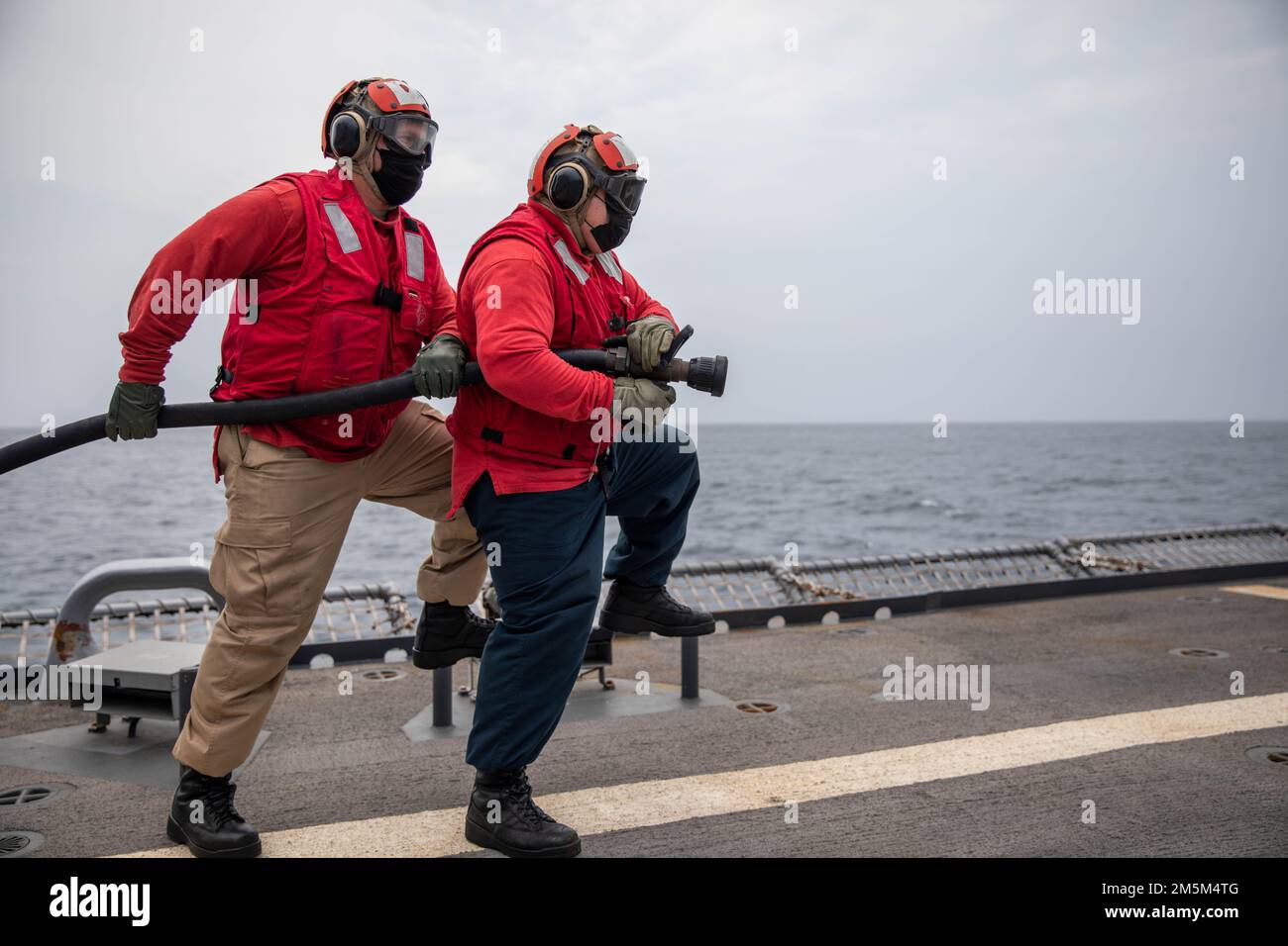 Simulated flight deck fire drill hi-res stock photography and images ...