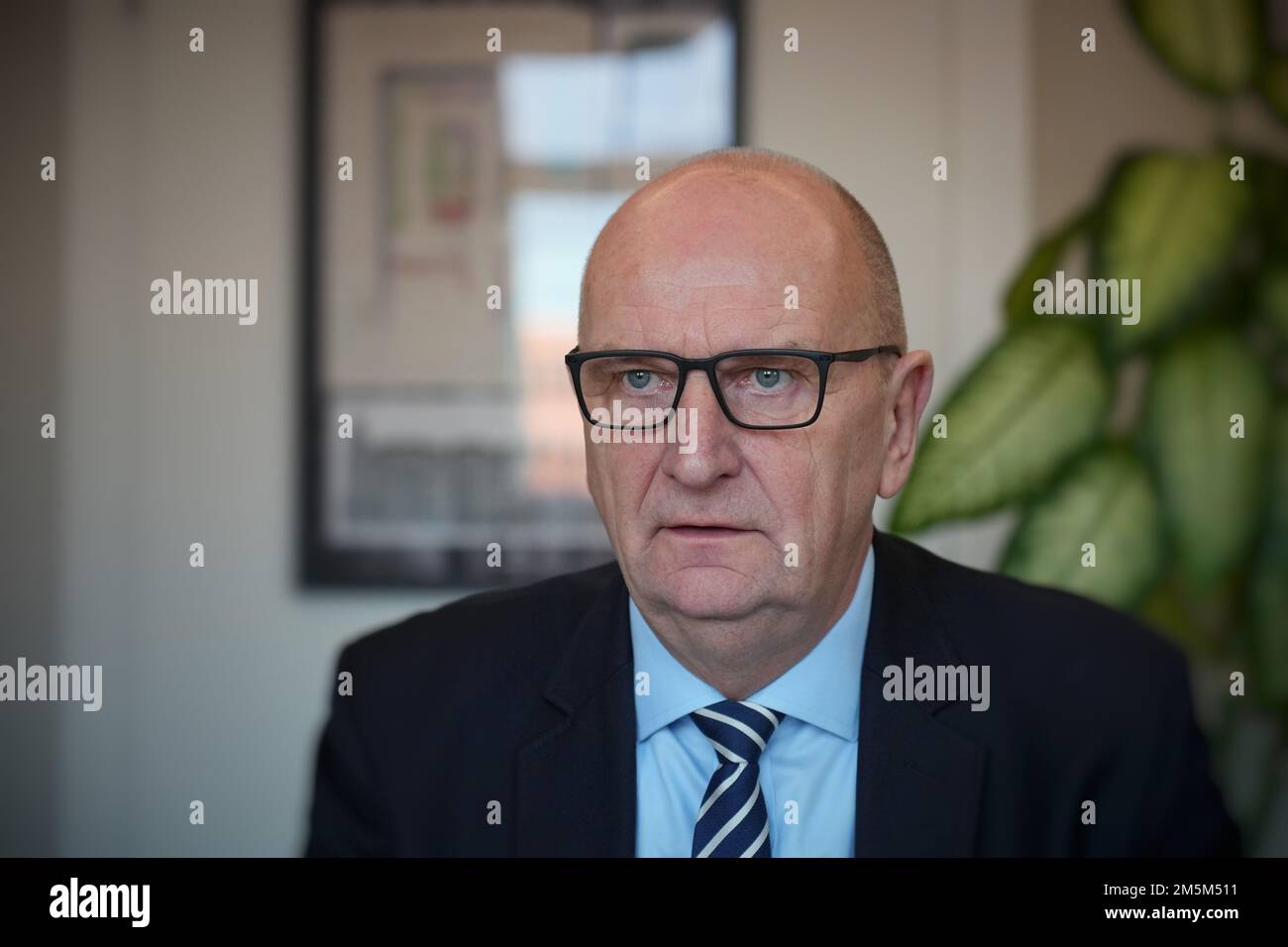 Potsdam, Germany. 27th Dec, 2022. Dietmar Woidke (SPD), Minister ...