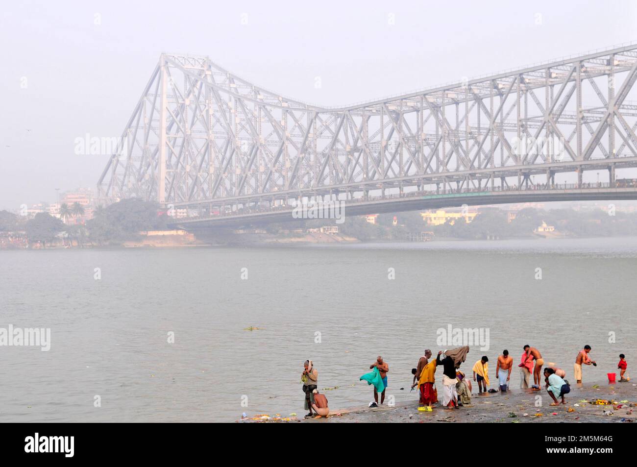 Mallick Ghat on the banks of the Hooghly river in Kolkata, West Bengal ...