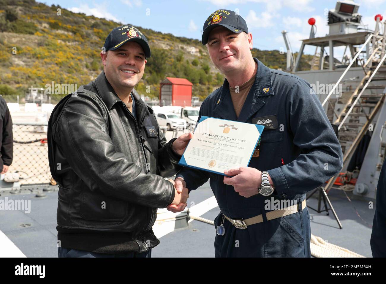 220204-N-UN585-2016 SOUDA BAY, Greece (March 24, 2022) Cmdr. Scott ...