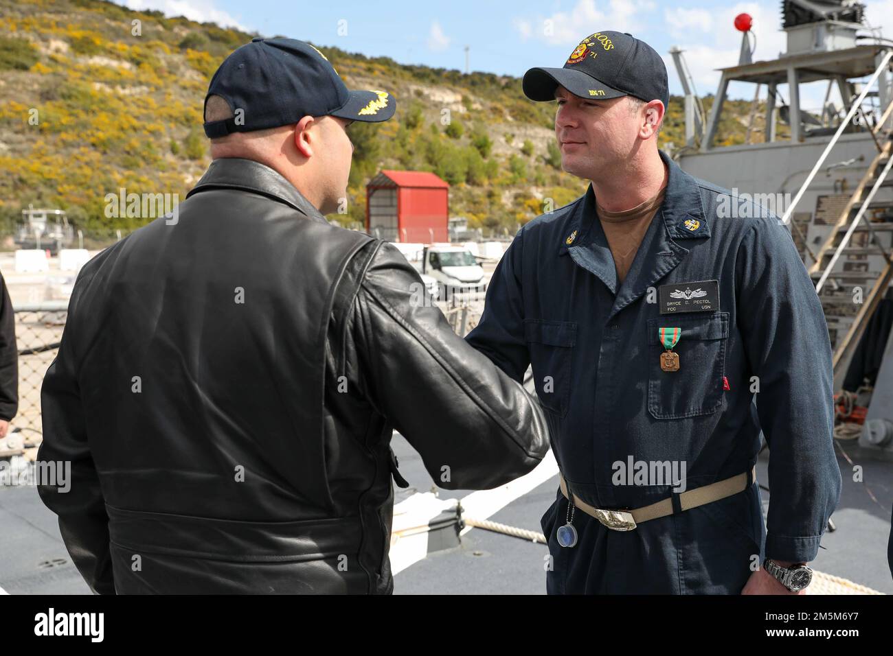 220204-N-UN585-2012 SOUDA BAY, Greece (March 24, 2022) Cmdr. Scott ...
