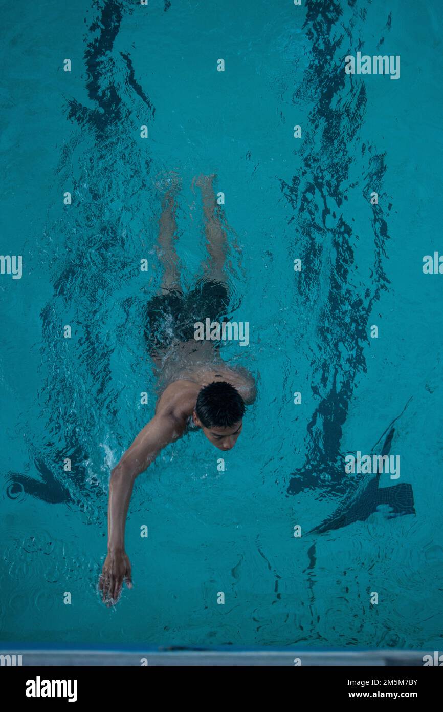500 meter swim hi-res stock photography and images - Alamy