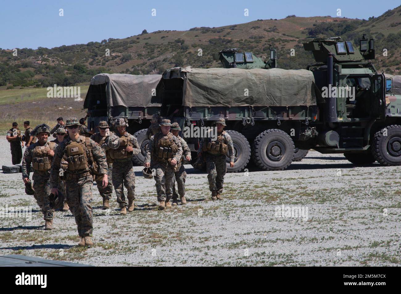 Marines from marksmanship training hi-res stock photography and images ...