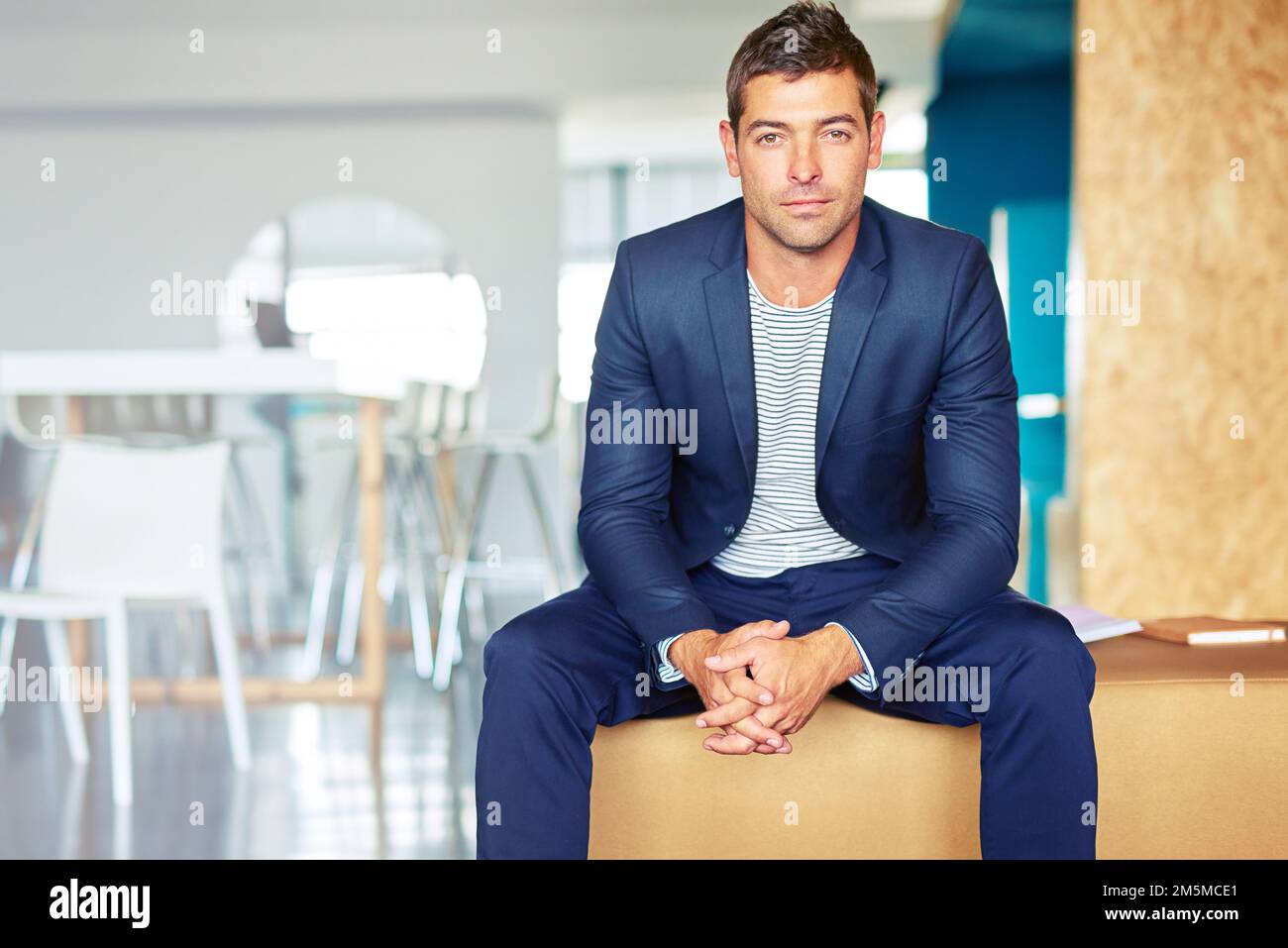 Stylish businesspeople hi-res stock photography and images - Alamy
