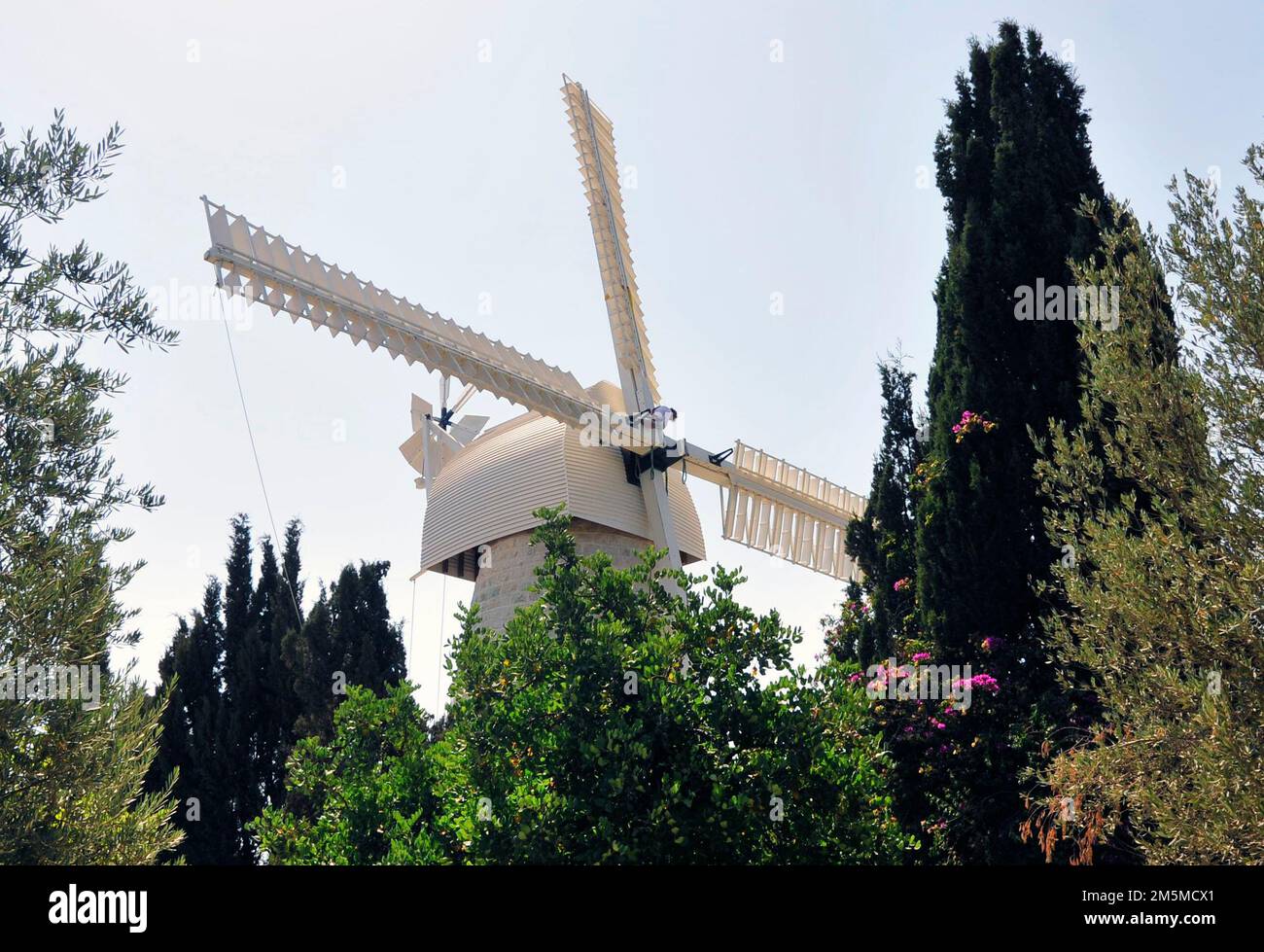 July 31st 2012. The final stage in the restoration of The Moses ...