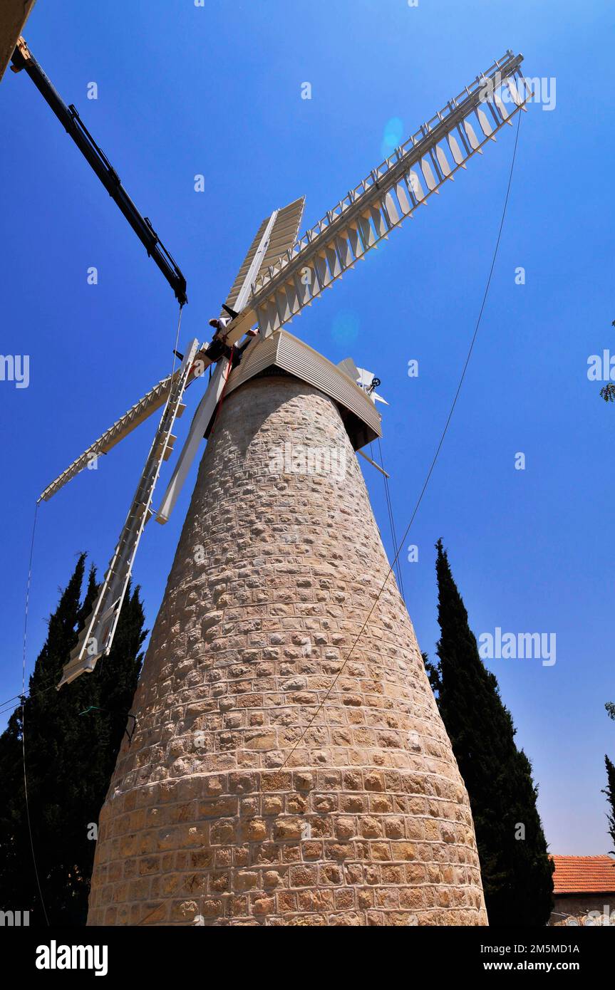 July 31st 2012. The final stage in the restoration of The Moses ...