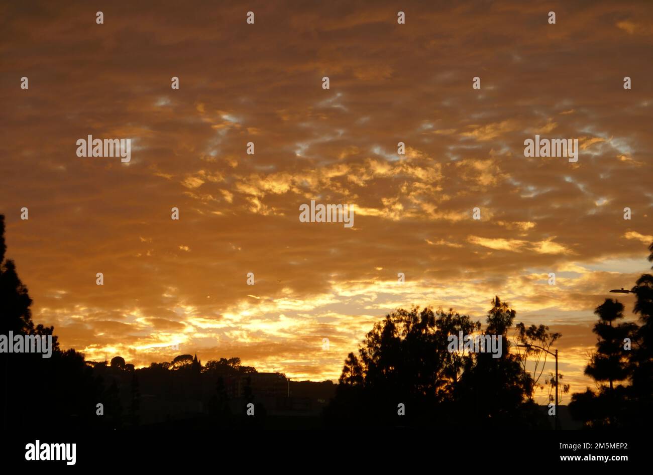 Los Angeles, California, USA 22nd December 2022 Sunset and Clouds on ...