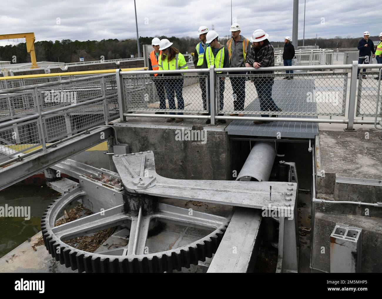 Old Hickory Lock and Dam Equipment Mechanic Supervisor Justin Gray ...