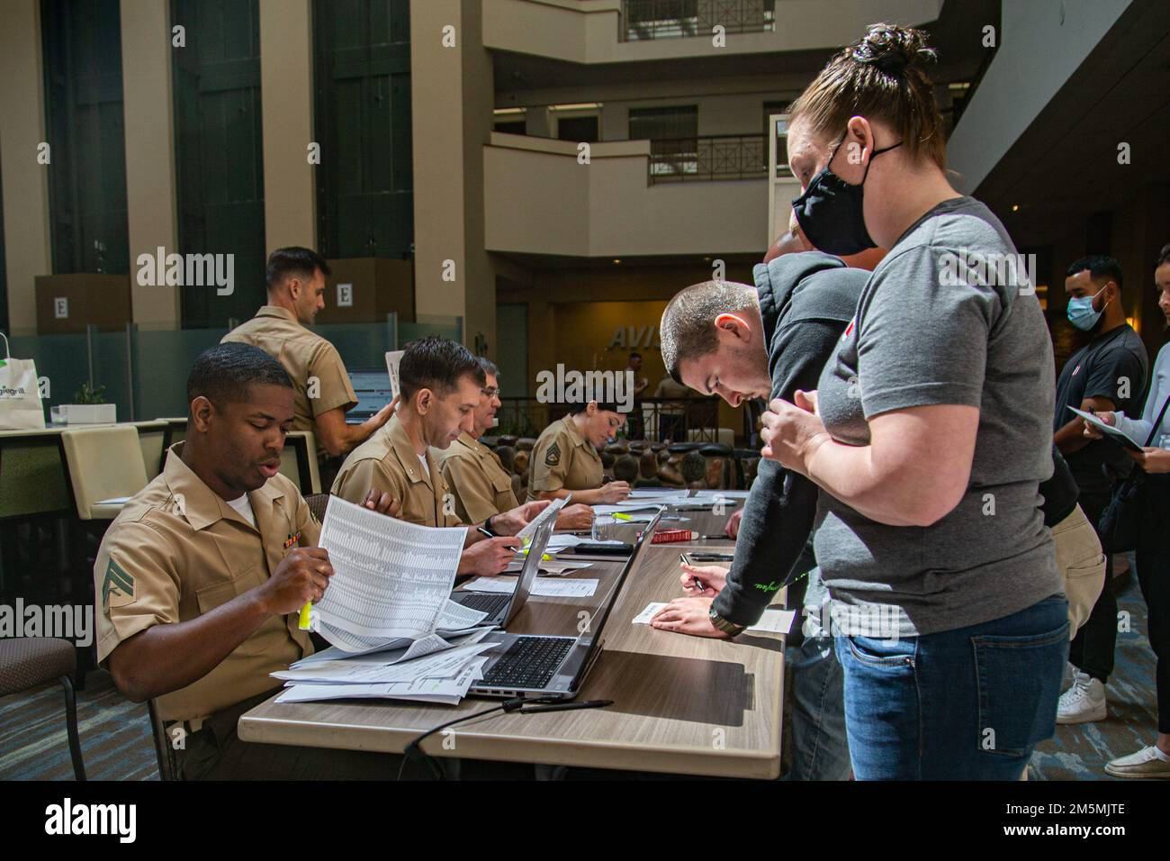 Muster irr hi-res stock photography and images - Alamy