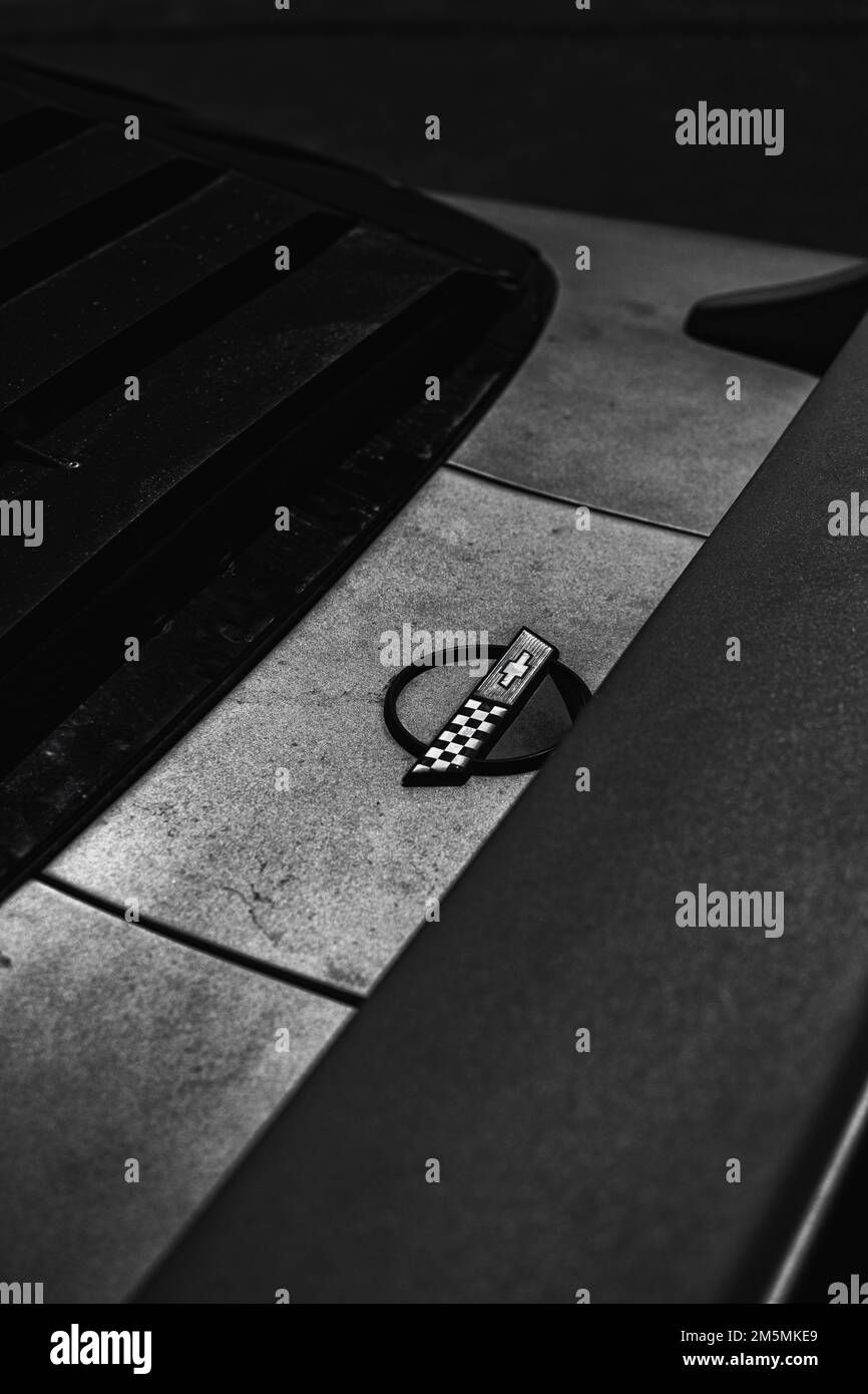 Me vertical logo Black and White Stock Photos & Images - Alamy