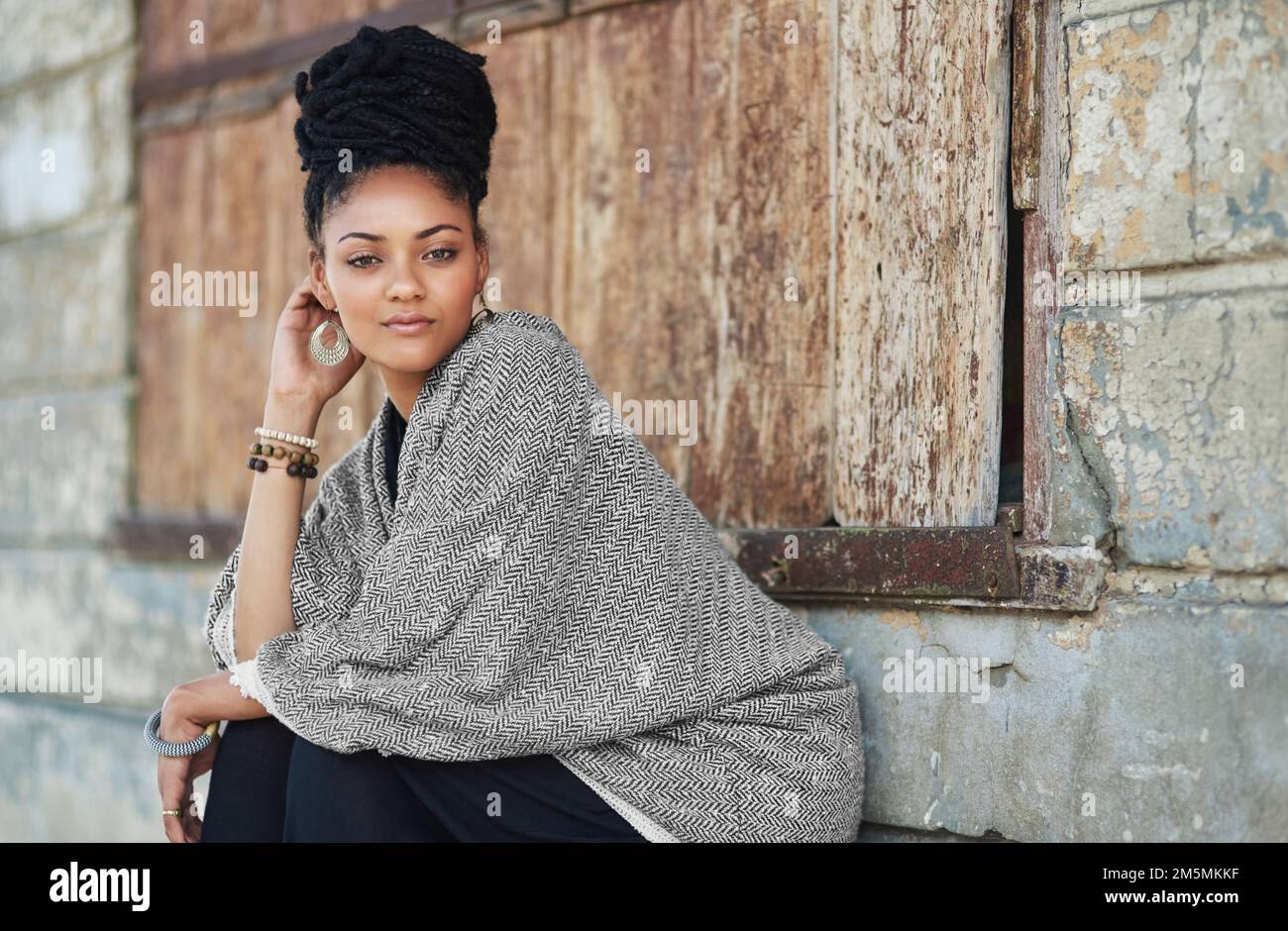 Average looking woman hi-res stock photography and images - Alamy