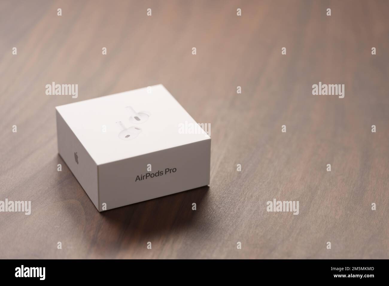 Airpods pro 2 generation hi-res stock photography and images - Alamy