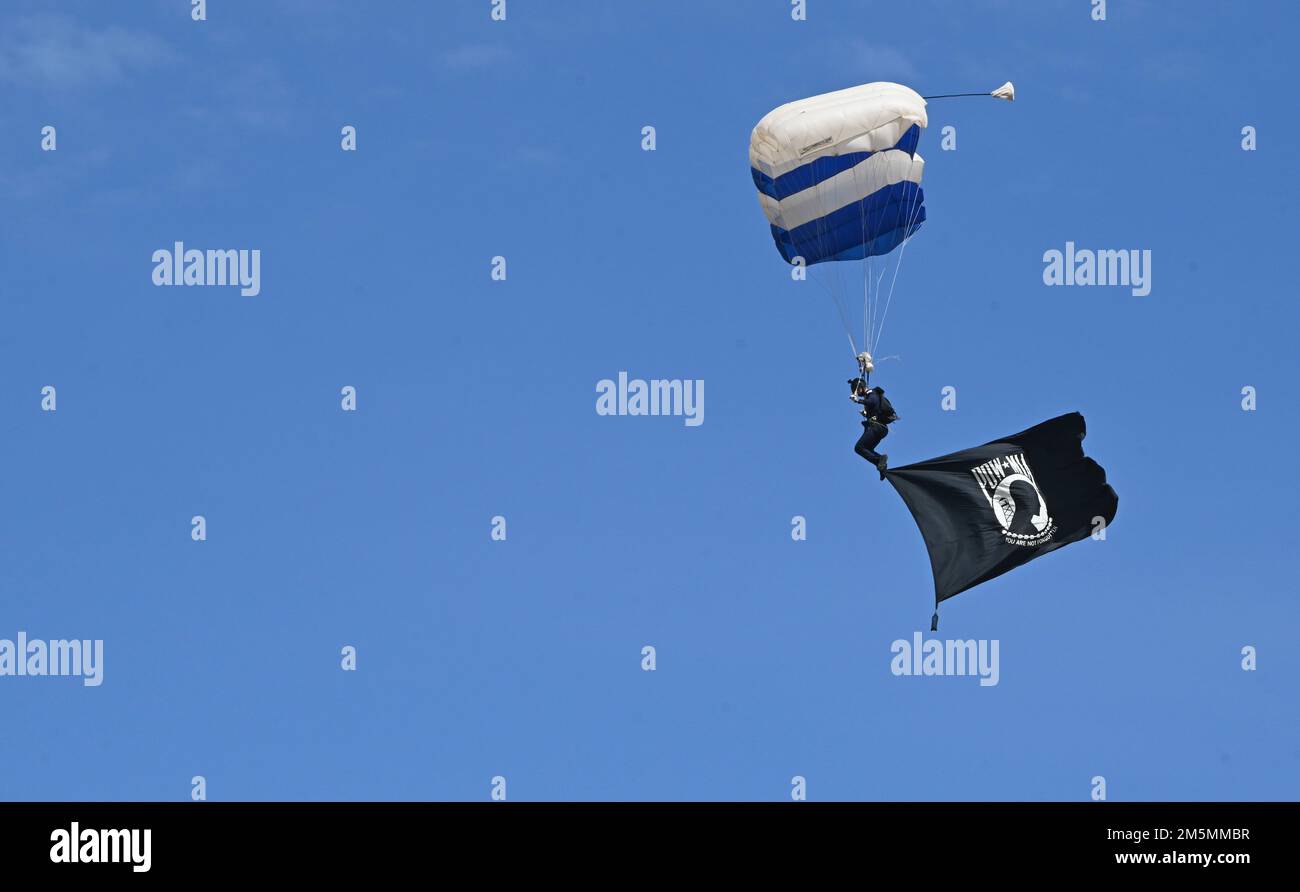 Pow families hi-res stock photography and images - Alamy