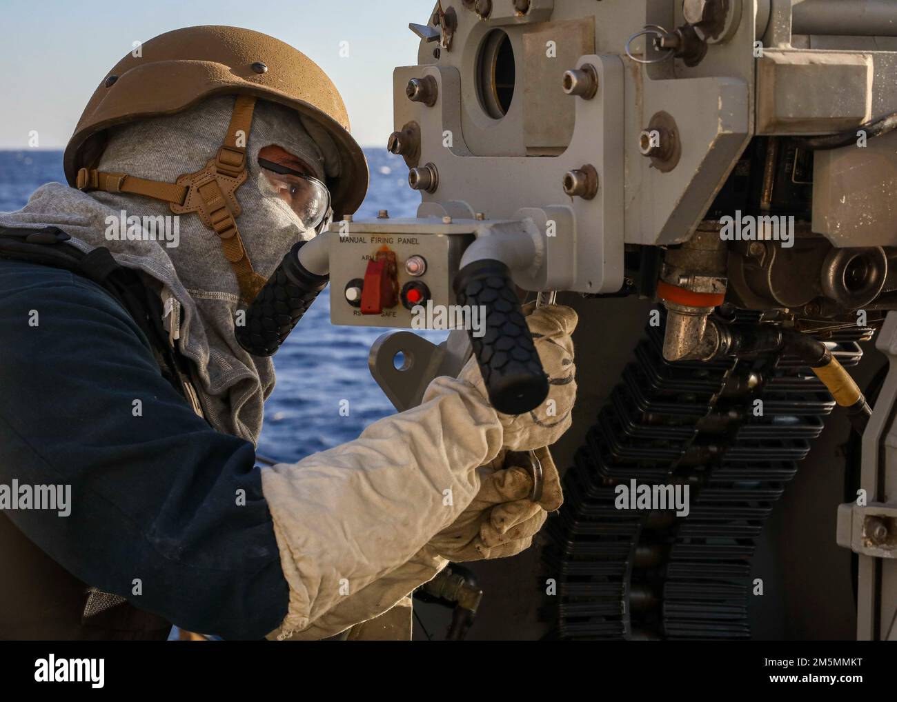 ATLANTIC OCEAN (March 26, 2022) – Gunner's Mate 2nd Class Renoir Valle ...