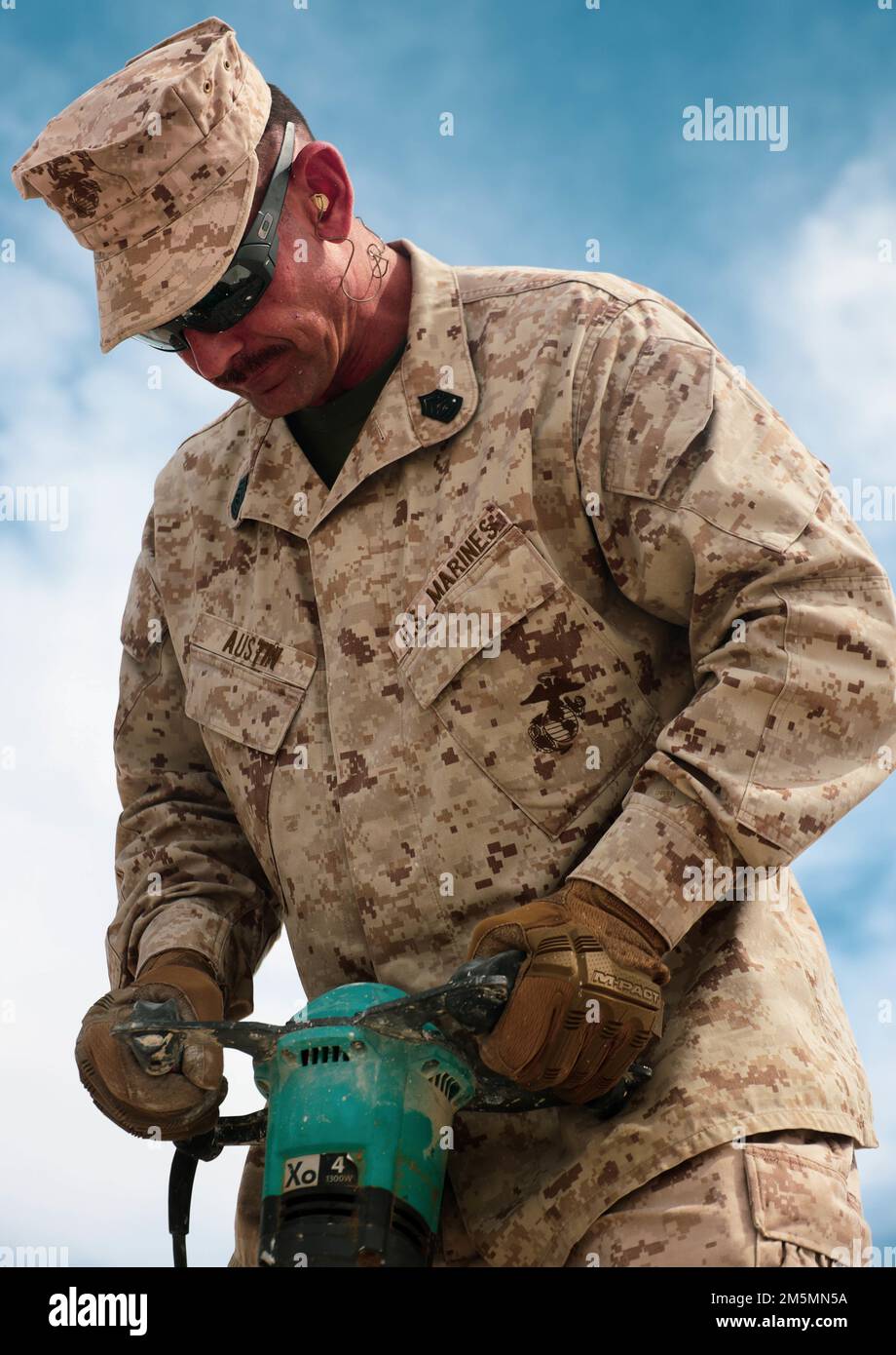 U.S. Marine Corps Master Sgt. Christopher Austin, a logistics/mobility ...