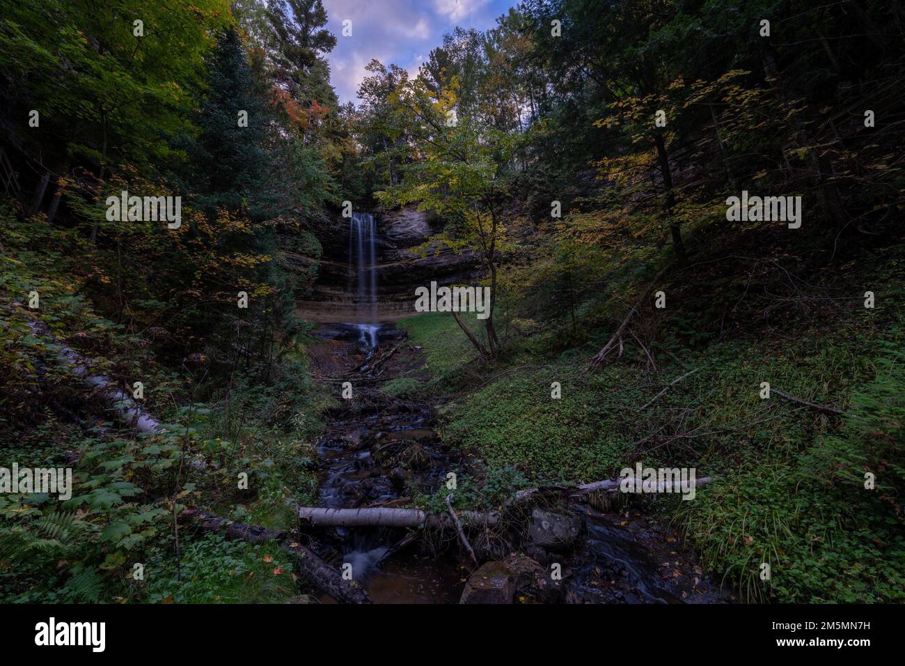 Munising falls creek hi-res stock photography and images - Alamy