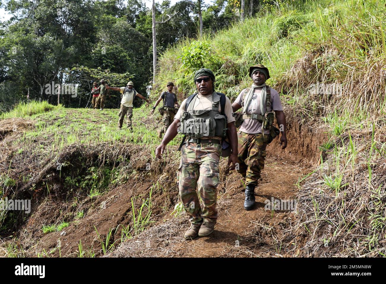 U.S. Army Soldiers from the 130th Engineer Brigade, 8th Military Police ...
