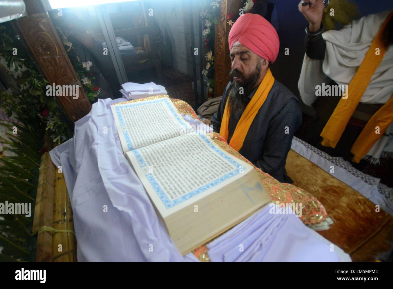 Peshawar, Khyber Pakhtunkhwa, Pakistan. 28th Dec, 2022. Sikh devotees ...