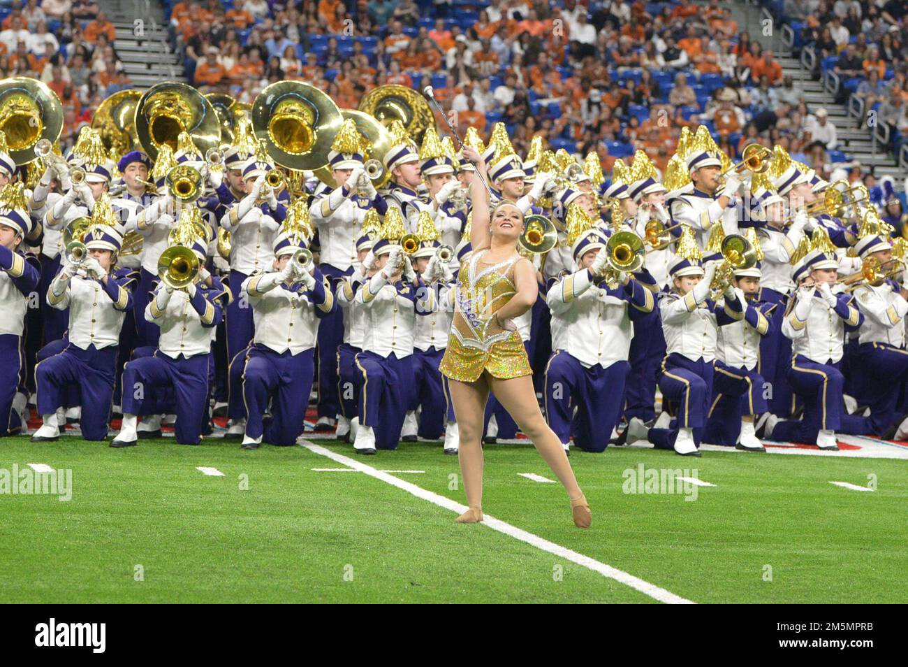 University texas longhorns marching band hi-res stock photography and ...