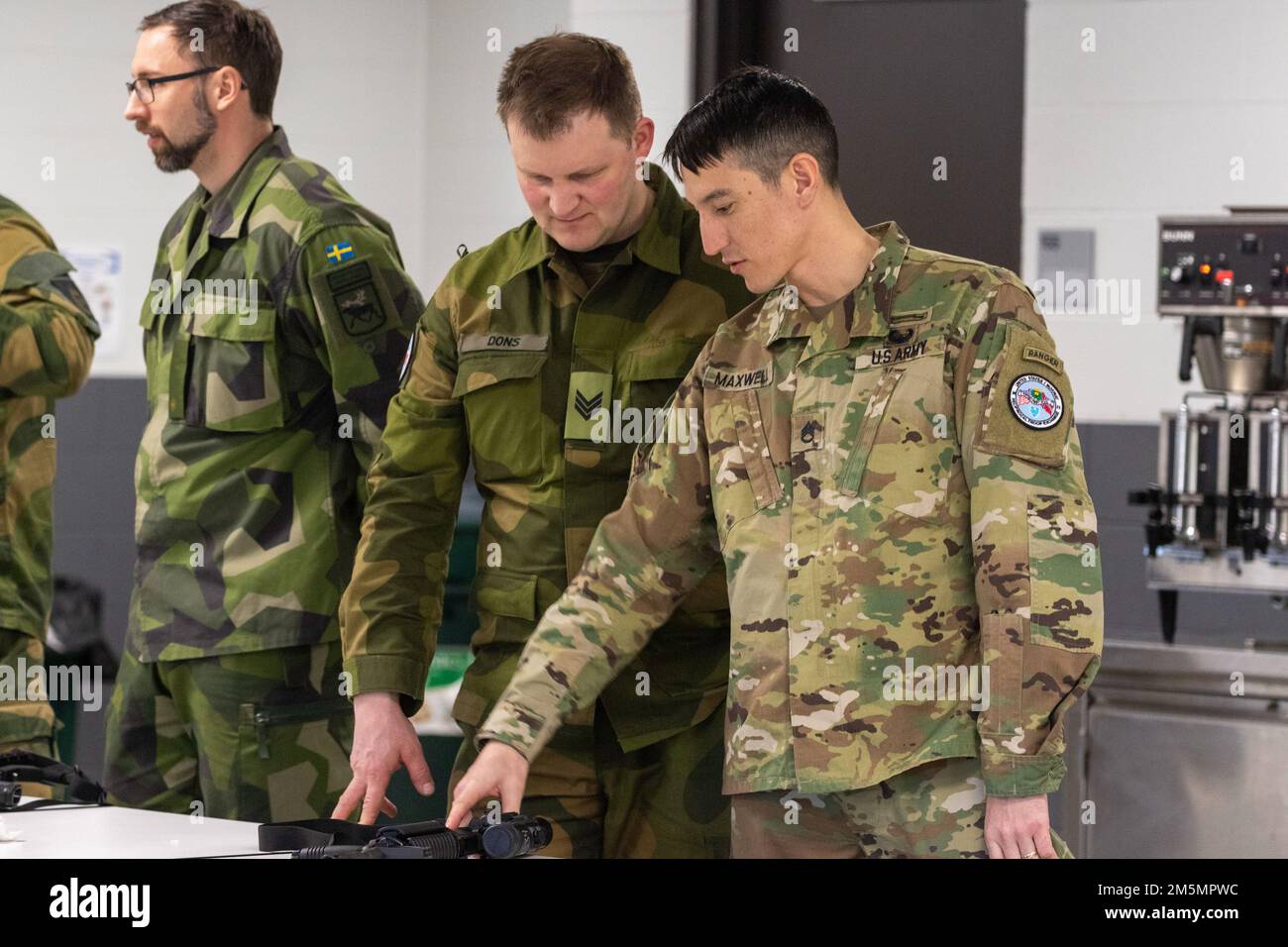 Service members from the Norwegian Heimvernet participated in ...