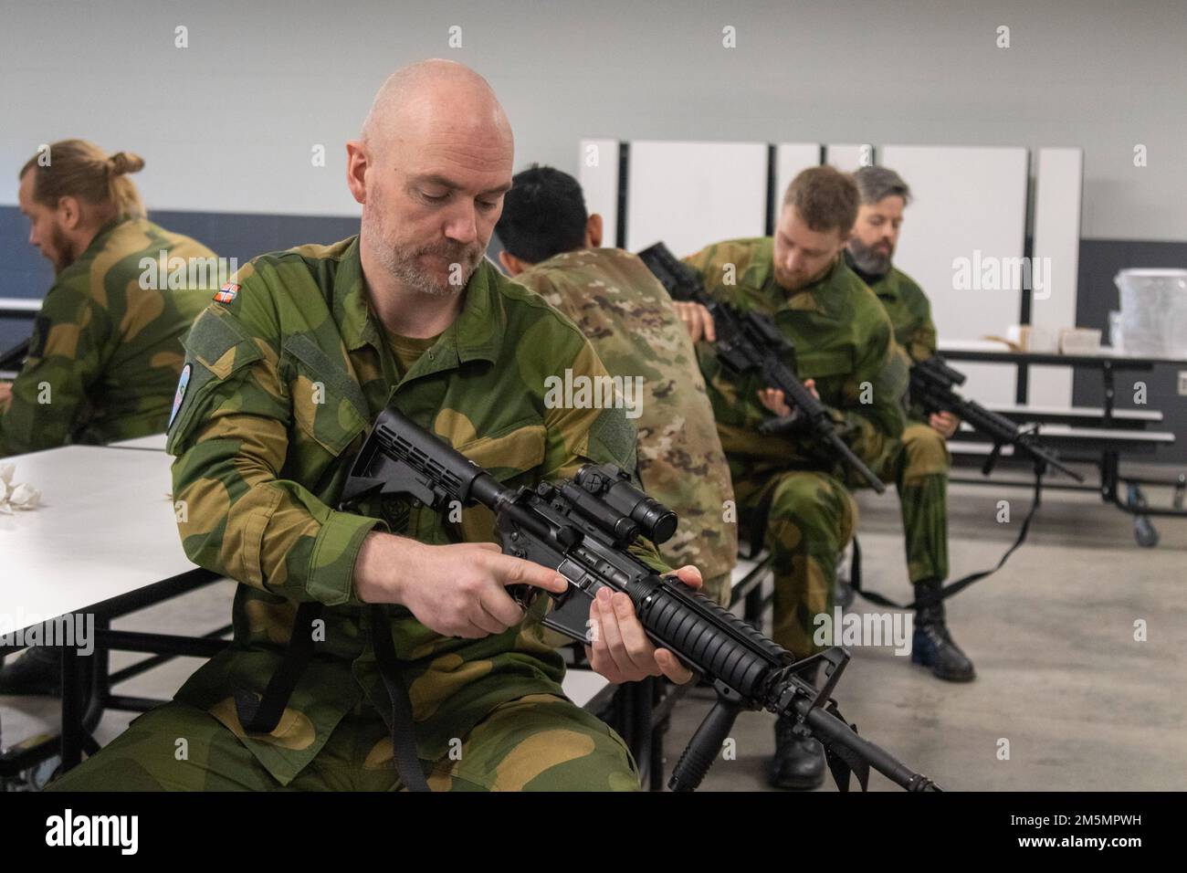 Service members from the Norwegian Heimvernet participated in ...