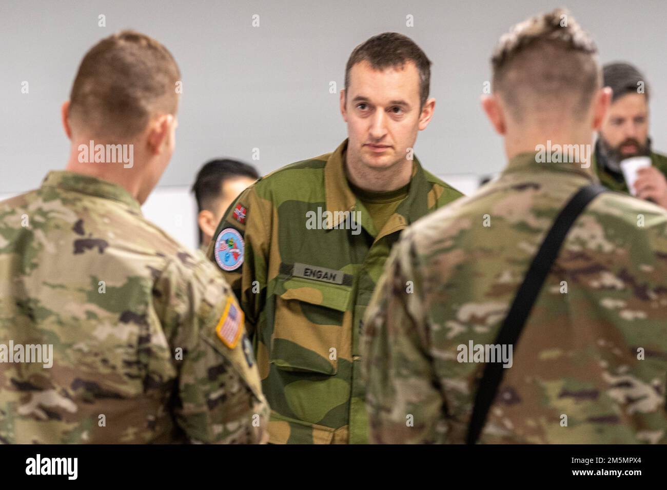 M4 rifle qualification hi-res stock photography and images - Alamy