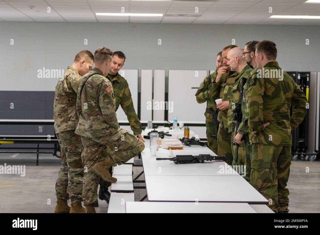 Service members from the Norwegian Heimvernet participated in ...