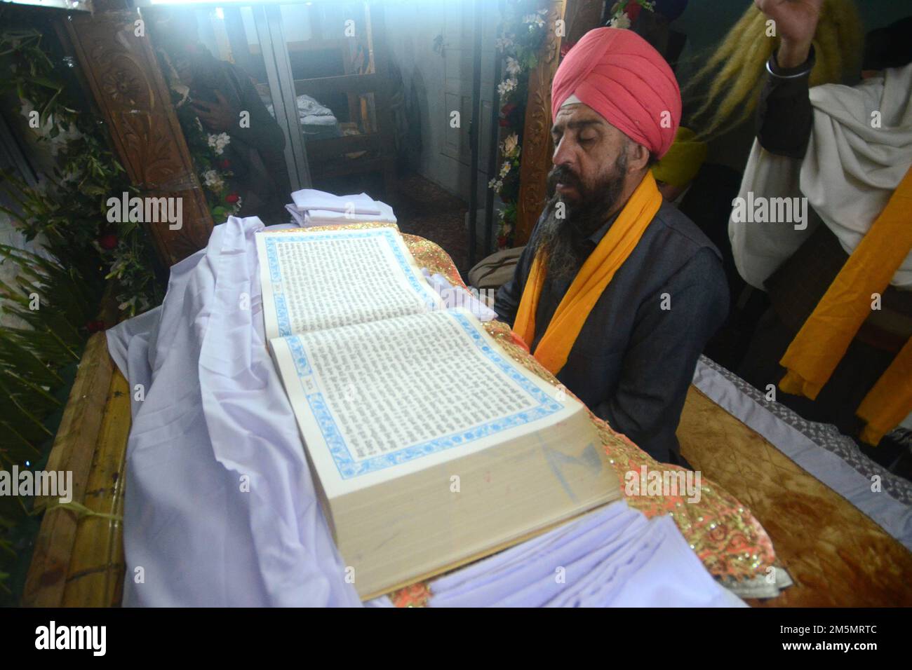 Peshawar, Khyber Pakhtunkhwa, Pakistan. 28th Dec, 2022. Sikh devotees ...