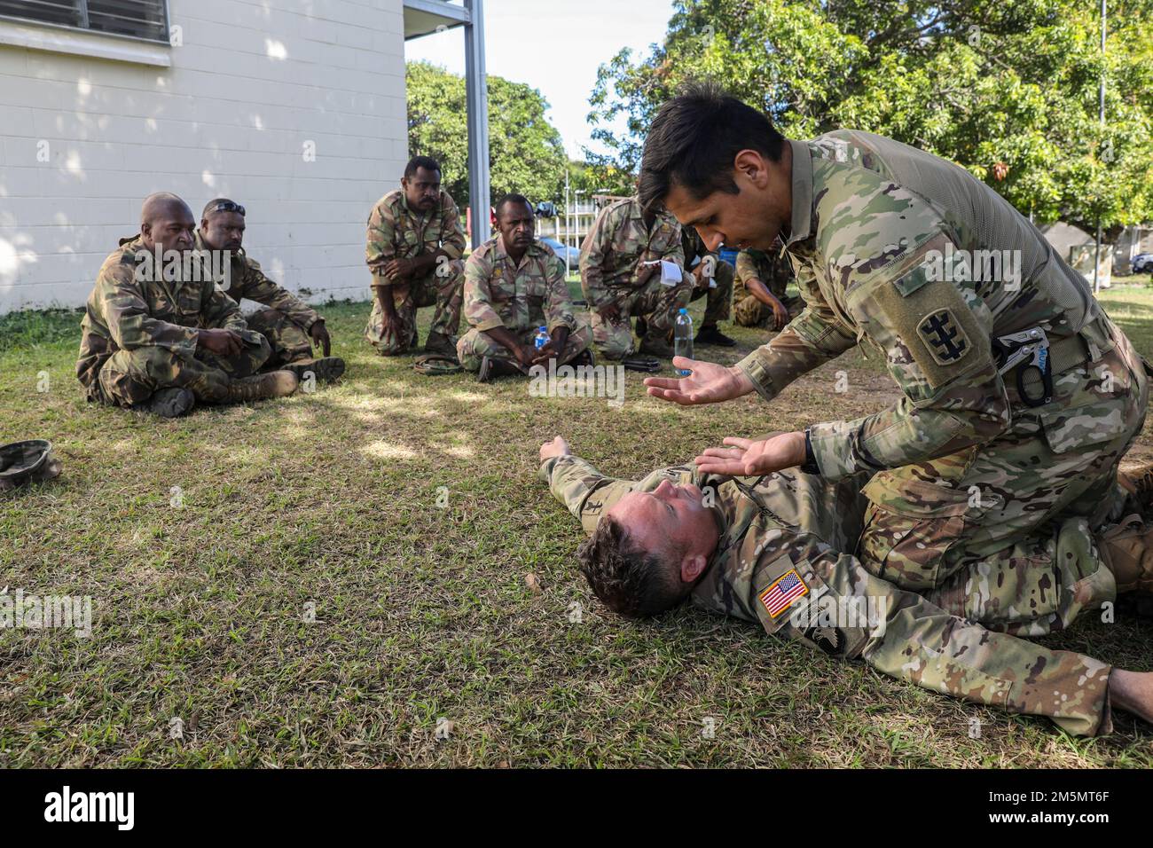 U.S. Army Soldiers from the 130th Engineer Brigade and 8th Military ...
