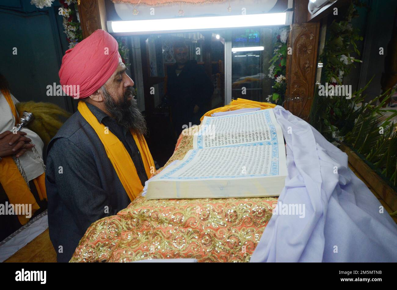 Peshawar, Khyber Pakhtunkhwa, Pakistan. 28th Dec, 2022. Sikh devotees ...
