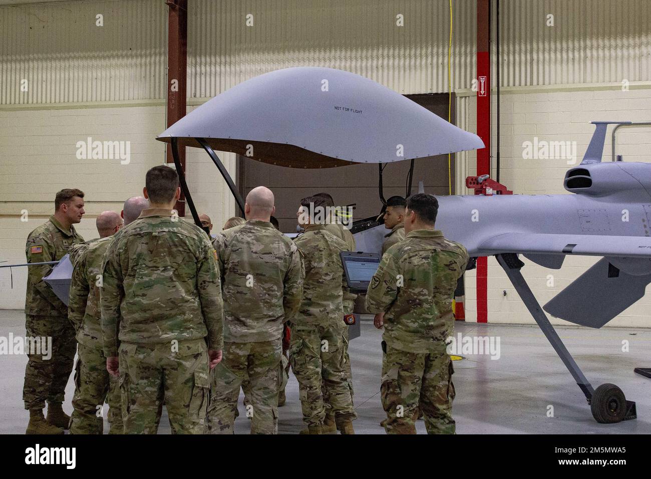 Weighing course hi-res stock photography and images - Alamy