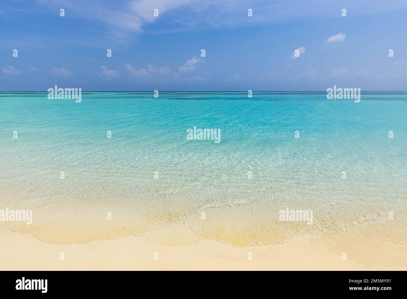 Blue sea wave, ocean lagoon, white foam, sand beach, turquoise ocean ...