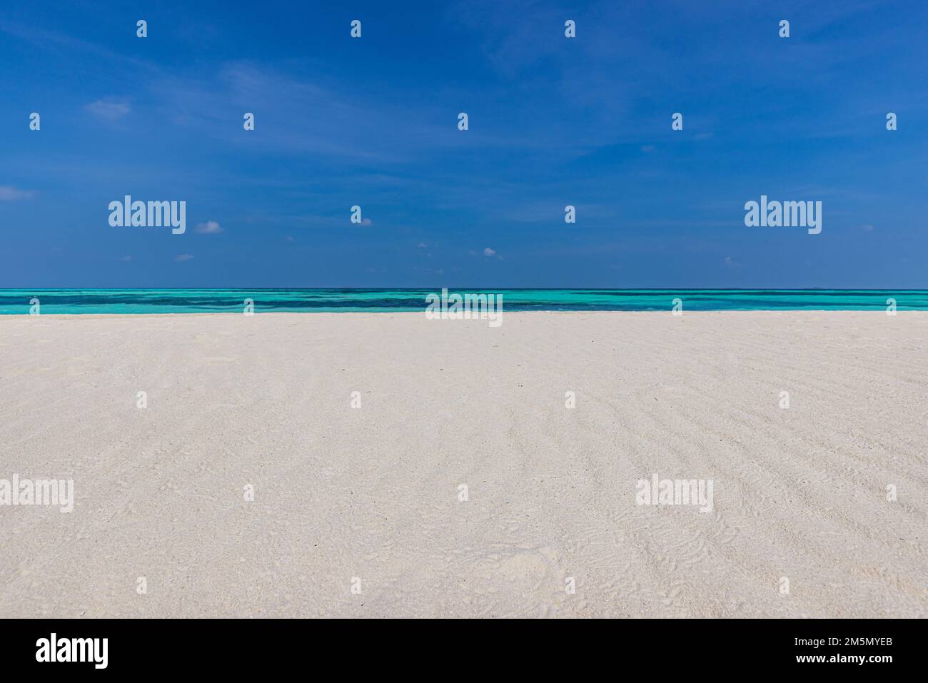 Blue sea wave, ocean lagoon, white foam, sand beach, turquoise ocean ...