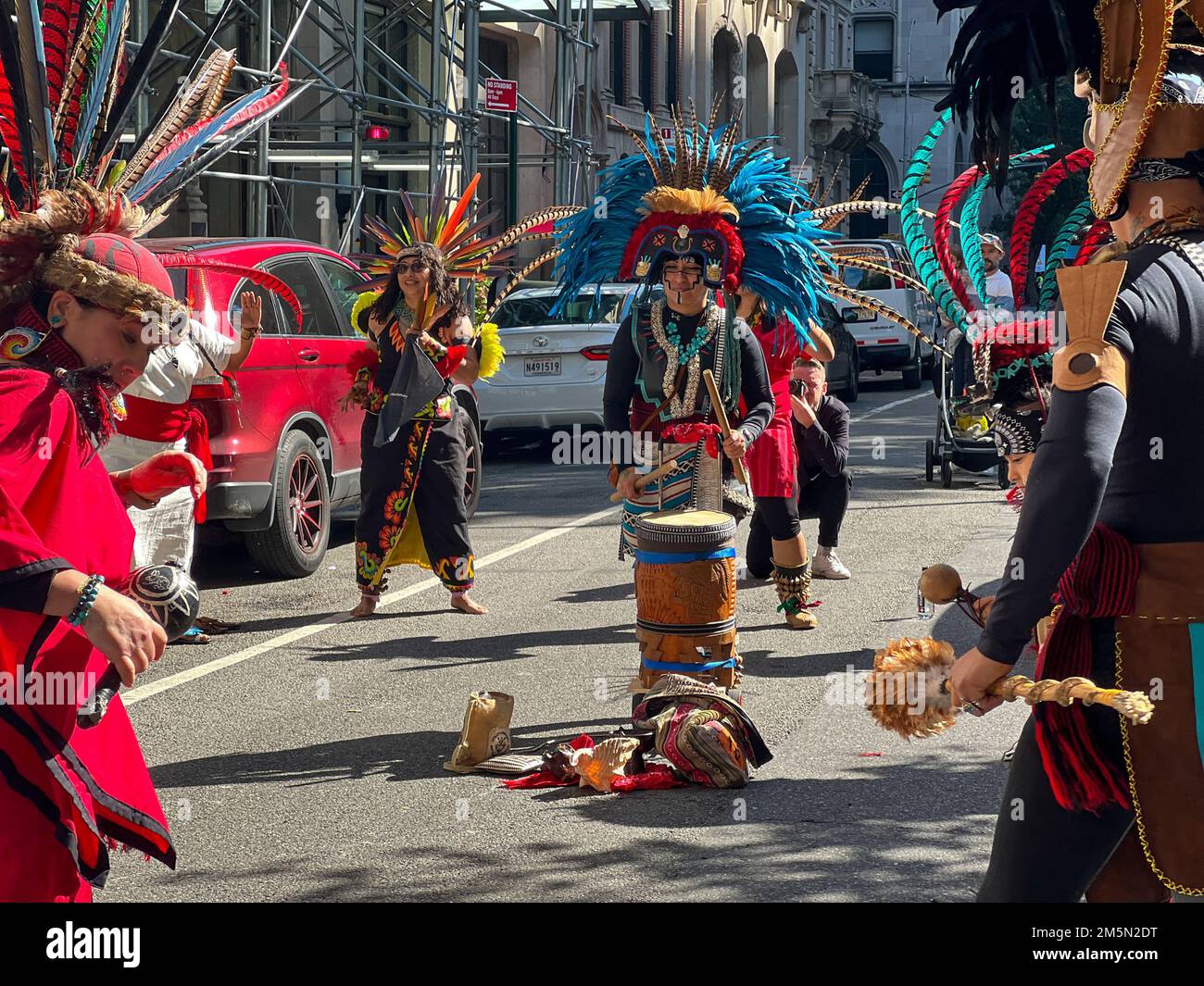 1st annual indigenous parade indigenous hi-res stock photography and ...