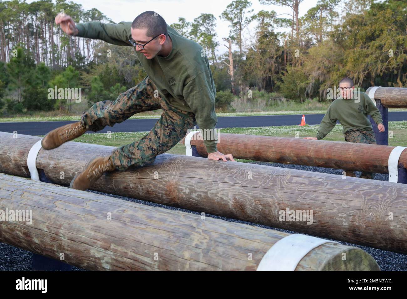 Recruits with India Company, 3rd Recruit Training Battalion, conduct ...