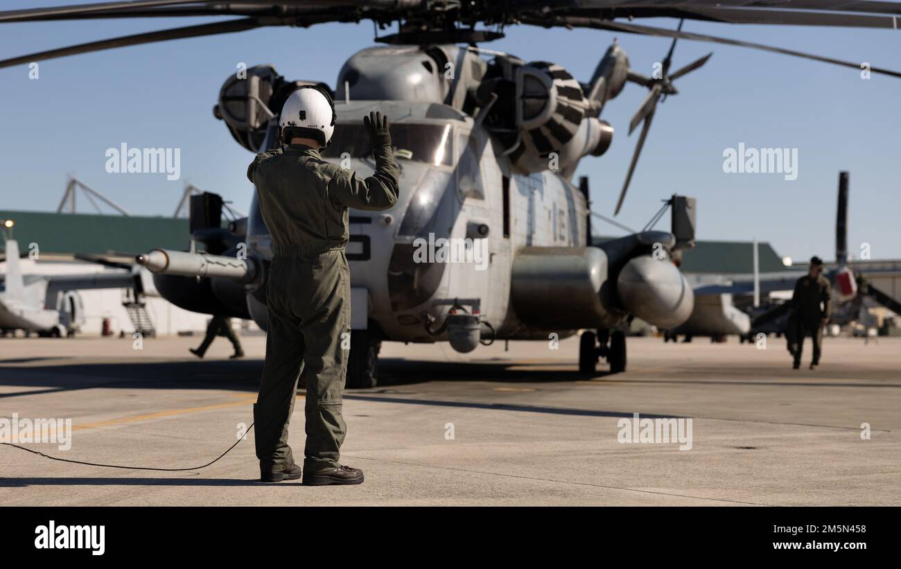U.S. Marine Corps Lance Cpl. Alex Donaldson, crew chief with Marine ...