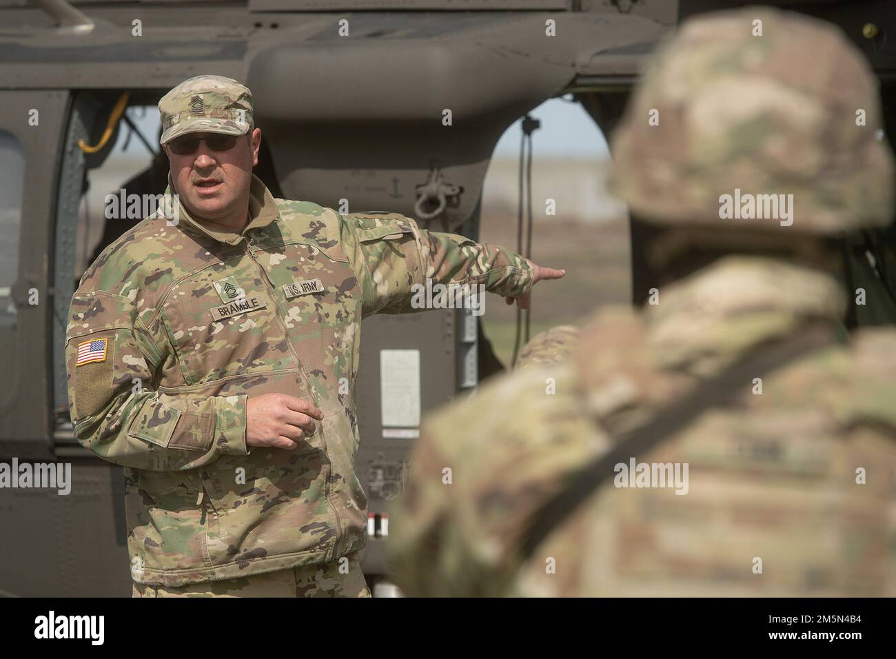 1 183rd assault helicopter battalion hi-res stock photography and ...
