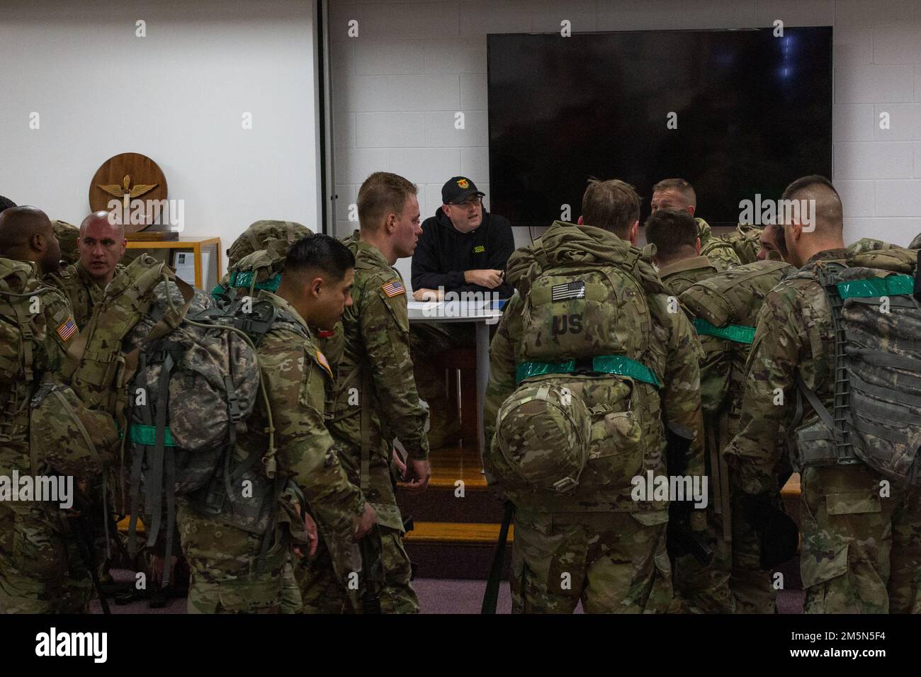 U.S. Army Soldiers attending the Advanced Leaders Course at the U.S ...