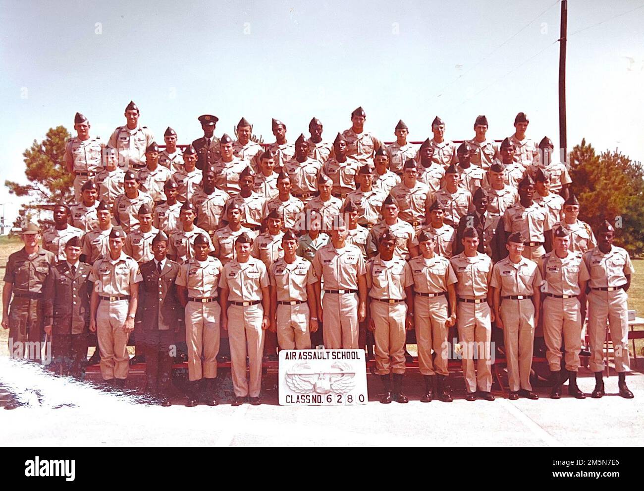 Air assault school hi-res stock photography and images - Alamy