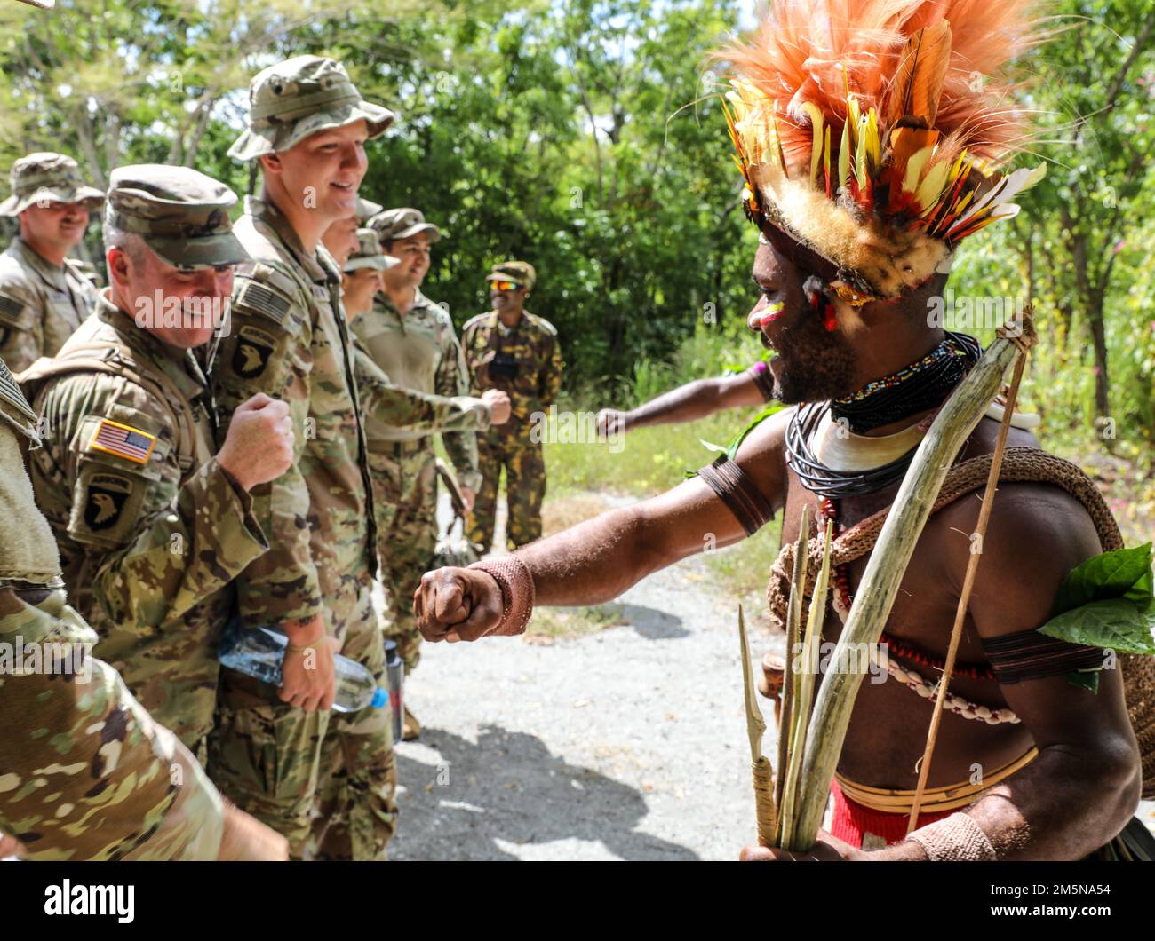 U.S. Army Soldiers from the 130th Engineer Brigade, 8th Military Police ...