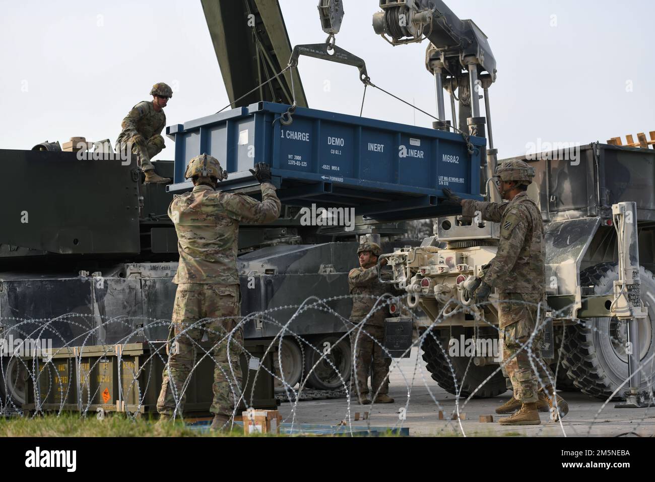 U.S. Soldiers with 10th Brigade Engineer Battalion, 1st Armored Brigade ...