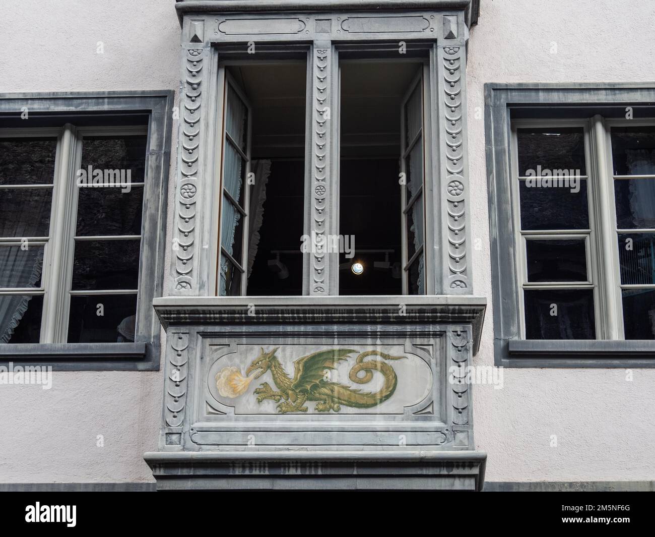 Detail, historically painted bay window, Stein am Rhein, Schaffhausen ...