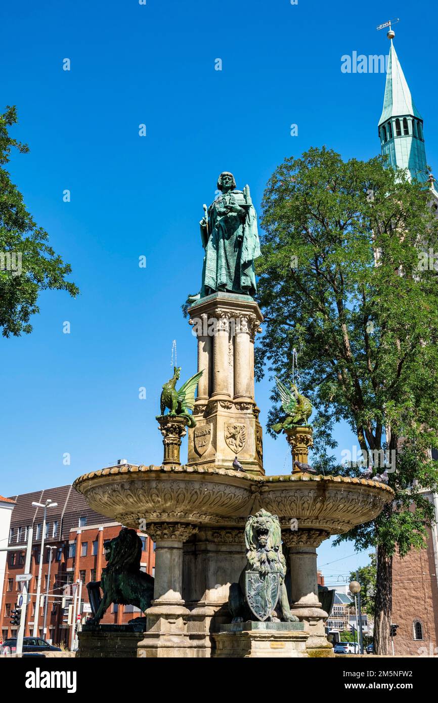 Heinrichsbrunnen at Hagenmarkt, Brunswick, Lower Saxony, Germany Stock ...