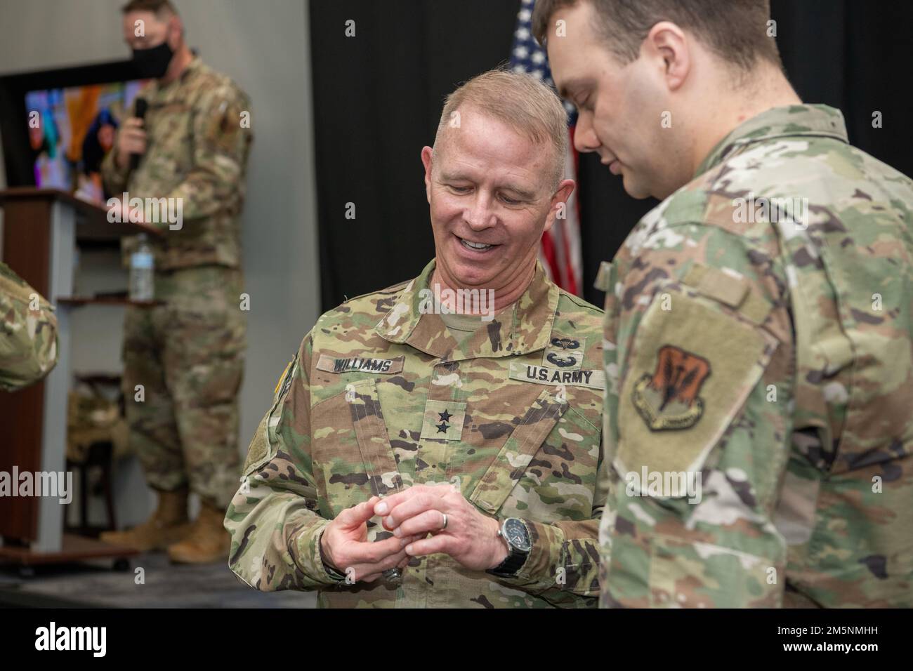 185th cos hi-res stock photography and images - Alamy